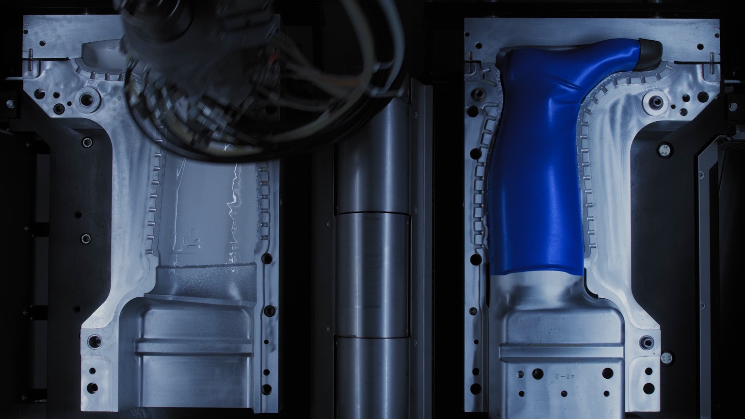 STEMMA: Signum20 - Polyurethane boots with RPU® Spray Technology ...