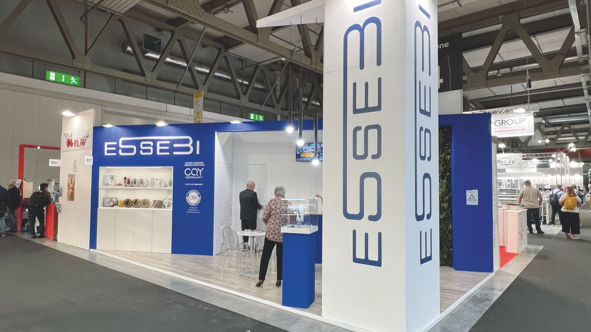 ESSEBI, perfect adhesive for safety shoe assembly | Simac Tanning Tech