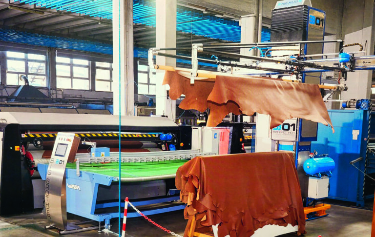 NEXUS: Big Brother, automatic leather stacker | Simac Tanning Tech