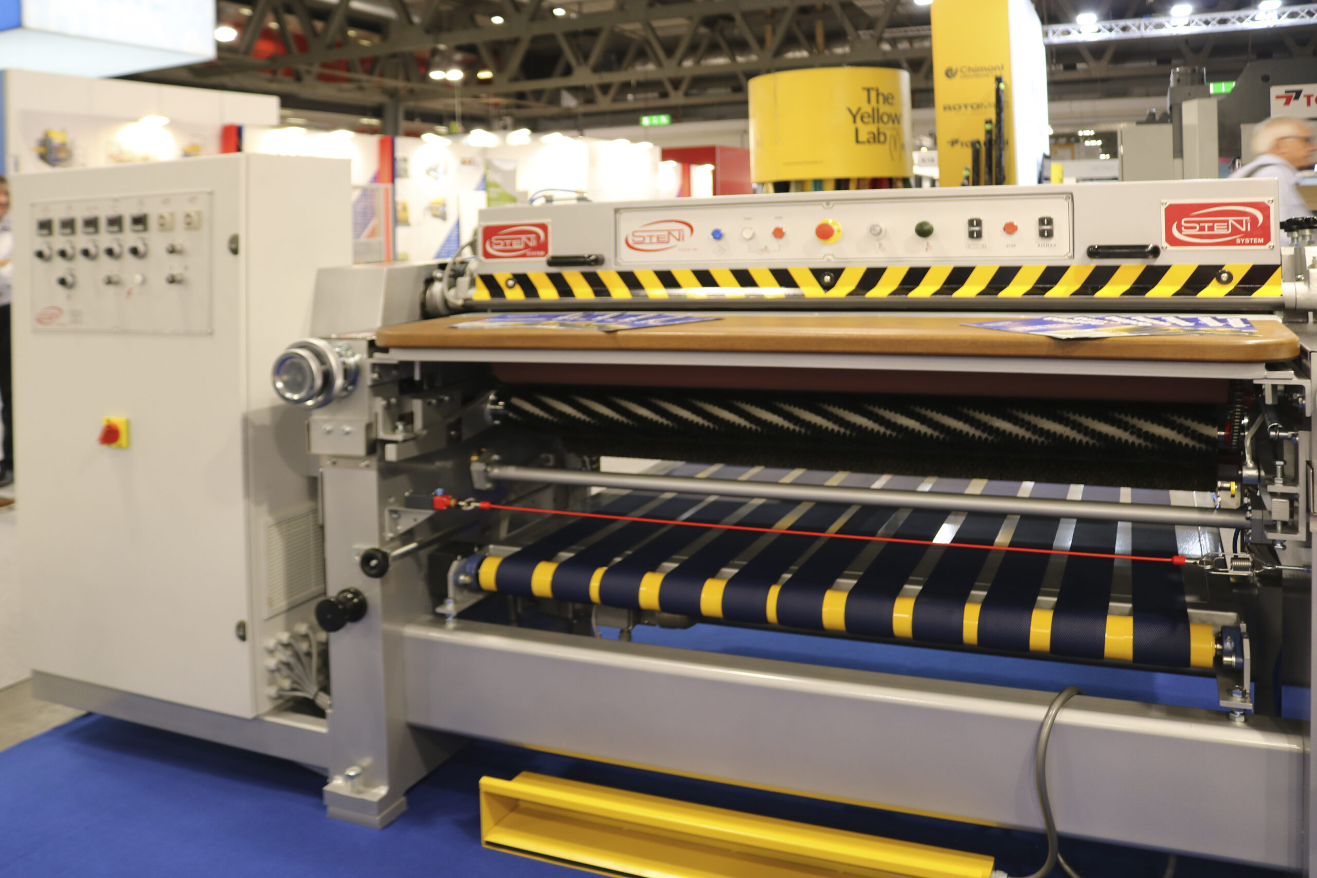 STENI SYSTEM: New OPTIMA buffing machine | Simac Tanning Tech